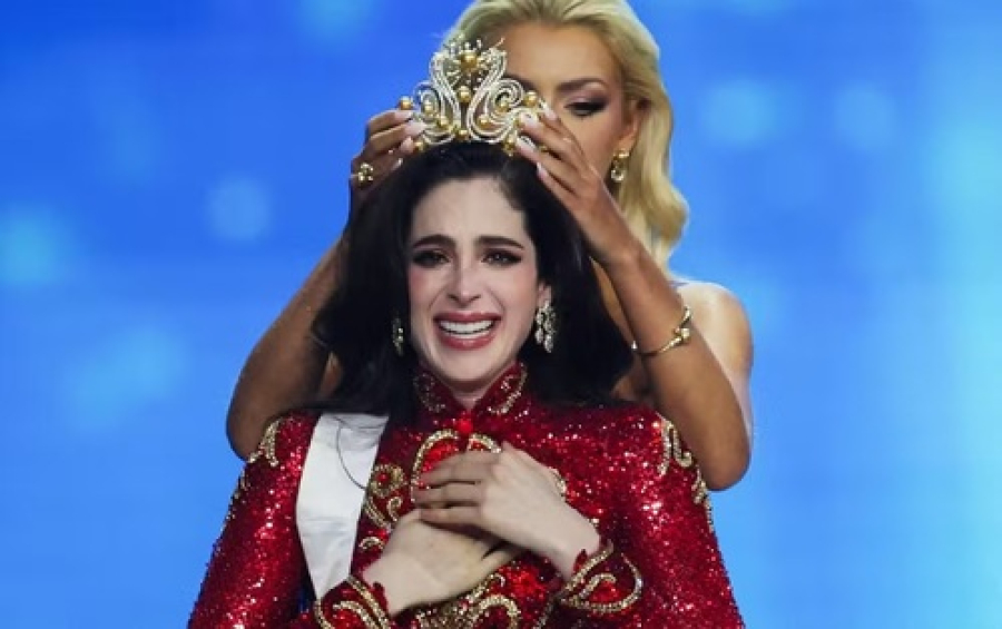 Fatima Bosh, do México é a Miss Universo 2025